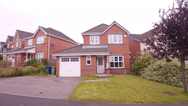 3 Bedroom Detached House, Fairman Drive, Hindley, Wigan WN2 2RT ...